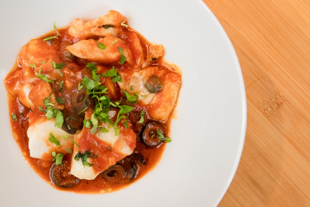 Merluzzo alla livornese || Livornese style Cod – The Stove Diaries